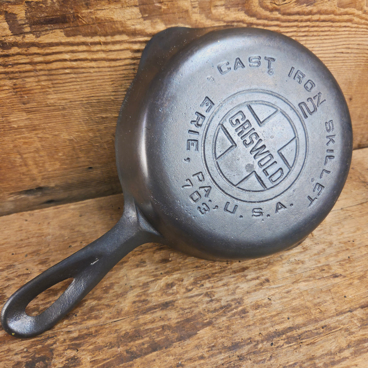 The Collection Completer. Very Hard To Find Griswold #2 Skillet with L ...