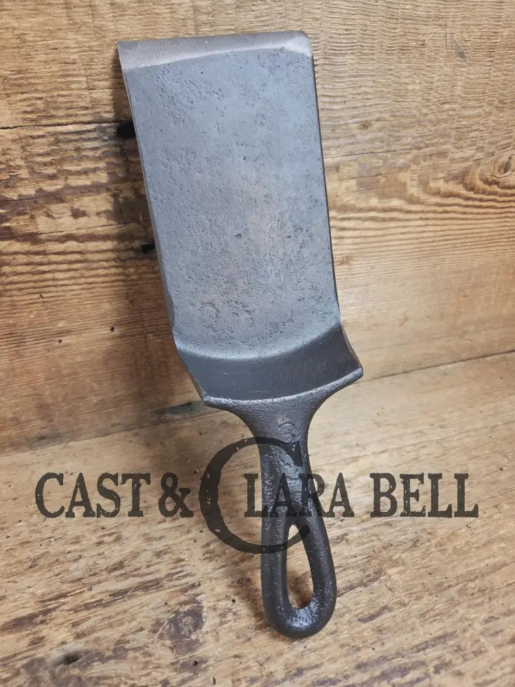 Custom made one of a kind Cast Iron Spatula. Maker unknown, but a wond ...