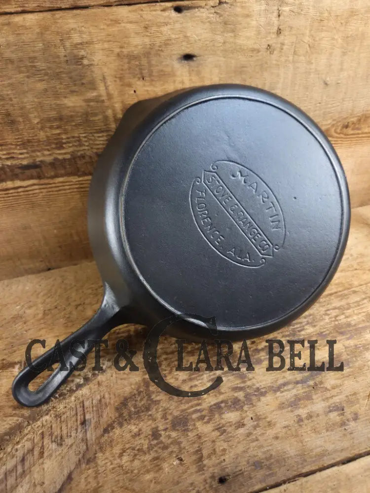Martin Stove & Range Co. #8 Cast Iron Skillet with 'Hamburger' Logo. V ...